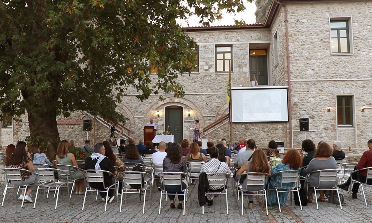 ΥΠΟΔΟΧΗ ΠΡΩΤΟΕΤΩΝ ΦΟΙΤΗΤΩΝ MANTECH - Δ.Π.Μ.Σ. Μάνατζμεντ και ...